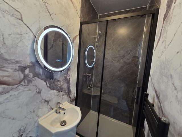 Kashgar Road, London SE18, 6 bed shared accommodation to rent, £1,000 pcm | PrimeLocation