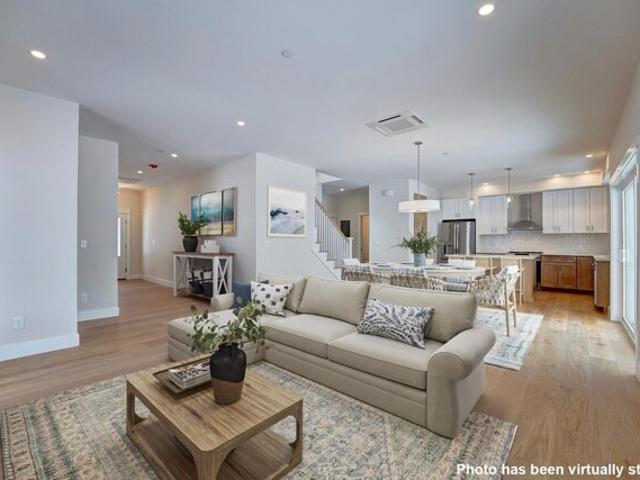 Kasnet Dr, Home For Sale