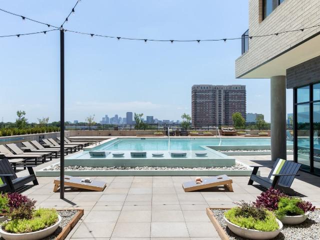 Katy Trail Uptown 1 Bedroom Apartment for Rent at 5350 Mckinney Ave, Dallas, TX 75205