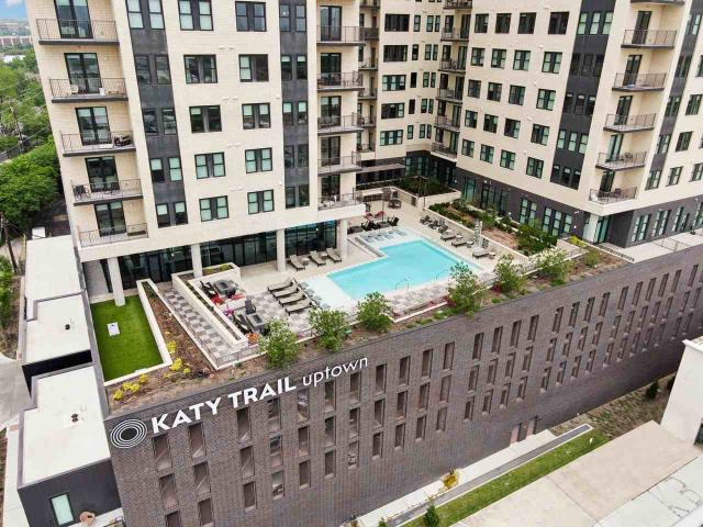 Katy Trail Uptown 3 Bedroom Apartment for Rent at 5350 Mckinney Ave, Dallas, TX 75205