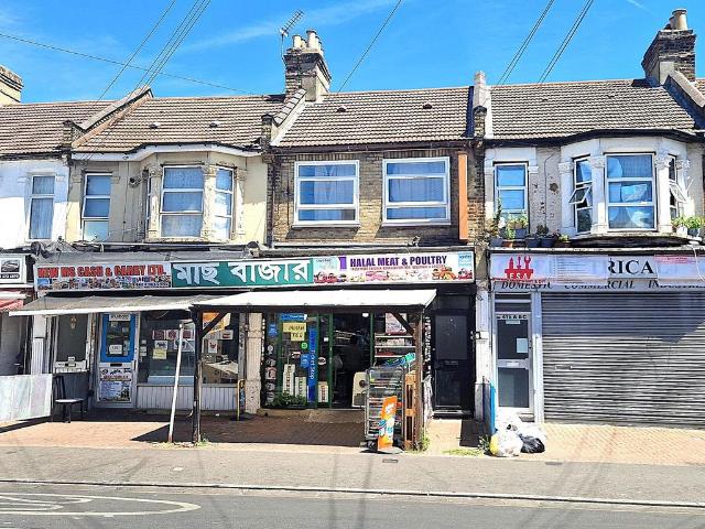 Katherine Road, Forest Gate E7 8NP 2 bed flat to rent £1,600 pcm £369 pw