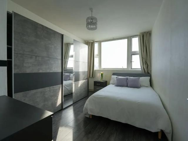 Katherine Road, London E6, Room to rent, £725 pcm | PrimeLocation