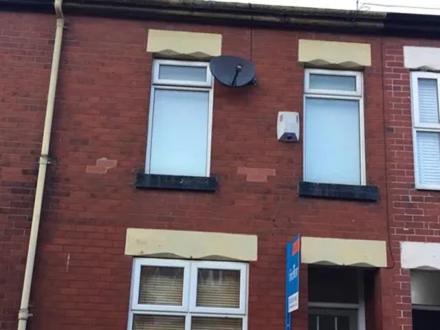 Kathleen Grove, Victoria Park, Manchester, M14 5GY, United Kingdom | 4 bed townhouse for rent #115644568 | Rentberry