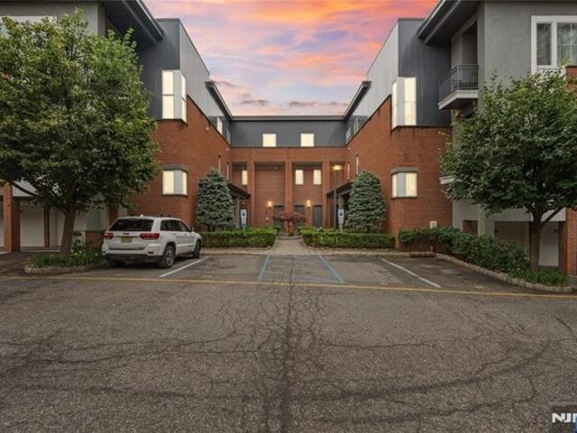 Kaufer Ln Apt,fort Lee, Home For Sale