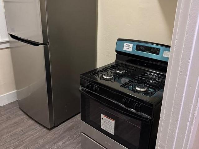 Kaura Building SOLA 1 Bedroom Apartment for Rent at 2600 S San Pedro St, Los Angeles, CA 90011 South Central LA