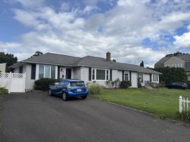 Kaveney St, Chicopee, Home For Sale