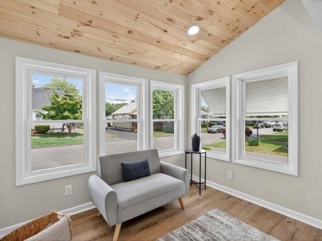 Kaveney St, Chicopee, Home For Sale