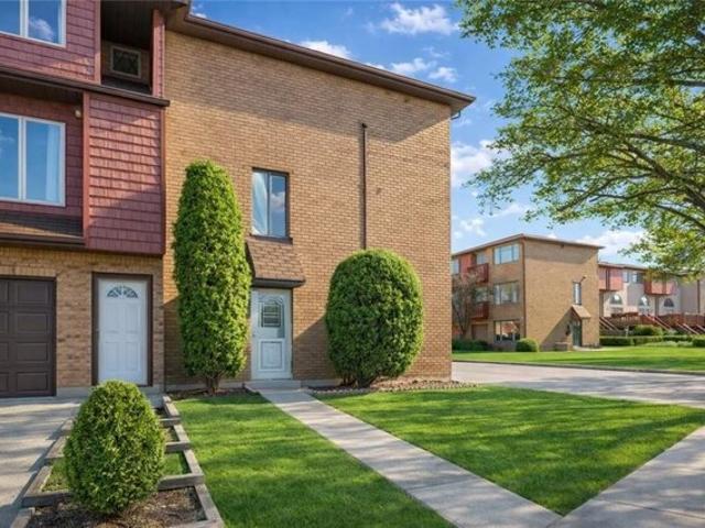 Kay Pl, Staten Island, Home For Sale