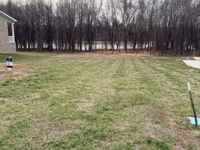 Kayak Way, Winchester, TN 37398