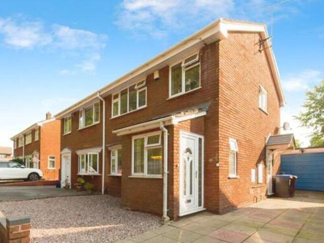 Kaydor Close, Stoke on trent, 3 Bedroom Semi detached