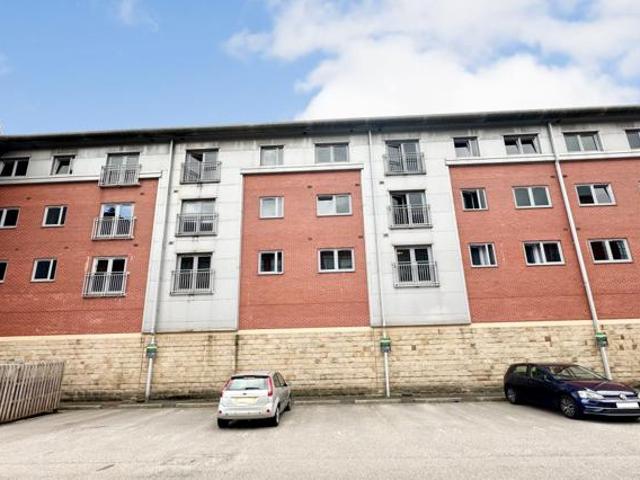 Kayley House, New Hall Lane, 2 Bedroom Apartment