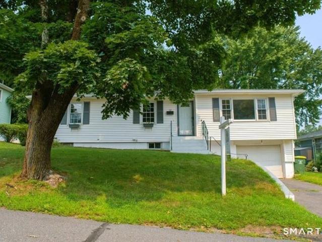 Kaynor Dr, Waterbury, Home For Sale