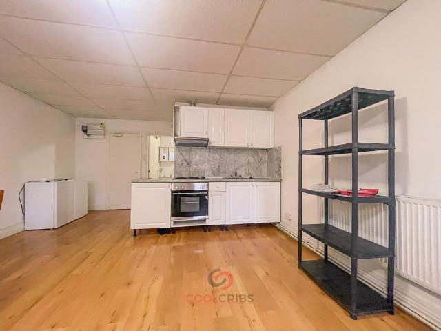 Kember Street, Islington, London N1, 2 bed flat to rent, £2,167 pcm | PrimeLocation