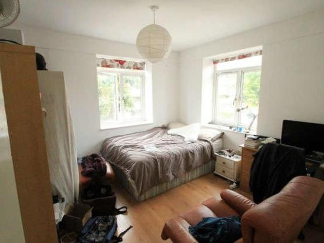 Kember Street, Islington, N1