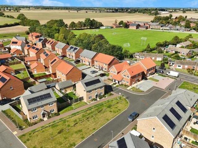 Kemp Avenue, Acle, 3 Bedroom Detached