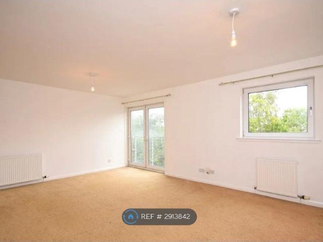 Kemp Street, Hamilton ML3, 2 bed flat to rent, £895 pcm | PrimeLocation