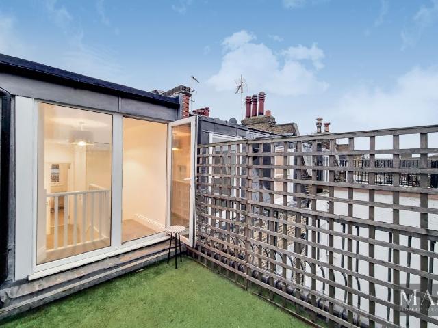 Kempsford Gardens, London SW5, 2 bed flat to rent, £3,150 pcm | PrimeLocation