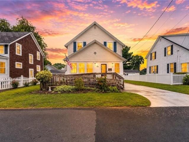 Kent Ave, East Providence, Home For Sale