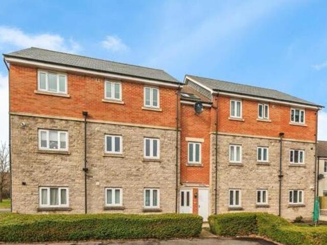 Kent Avenue, West Wick, 2 Bedroom Apartment