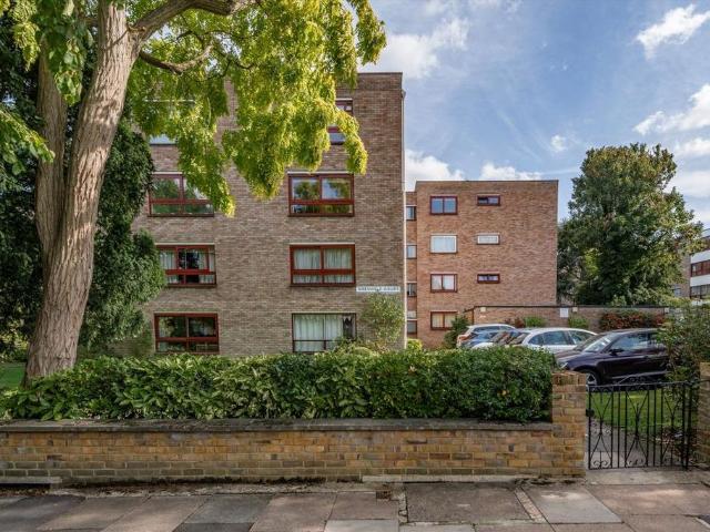 Kent Avenue, London W13 1 bed flat to rent £1,800 pcm £415 pw