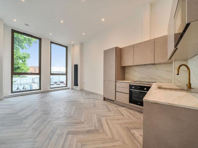 Kent DA1, 1 bed flat to rent, £1,400 pcm | PrimeLocation