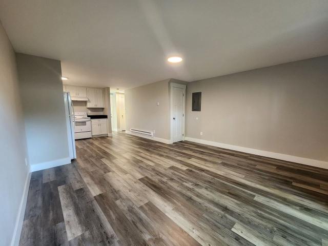 Kent Fifth Avenue Townhomes 3 Bedroom Apartment for Rent at 702 5th Ave S, Kent, WA 98032 South Kent