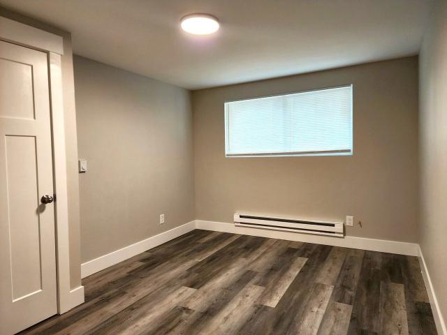 Kent Fifth Avenue Townhomes 1 Bedroom Apartment for Rent at 702 5th Ave S, Kent, WA 98032 South Kent