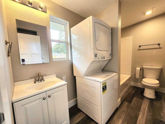 Kent Fifth Avenue Flats 2 Bedroom Apartment for Rent at 731 5th Ave S, Kent, WA 98032 South Kent