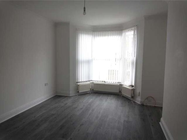 Kent Road, Gravesend, Kent, DA11