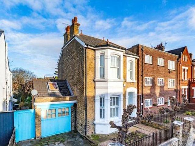 Kent Road, Gravesend, 4 Bedroom Detached