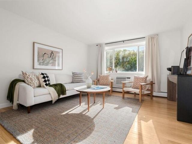 Kent St Apt,brookline, Condo For Sale