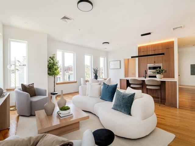 Kent St Apt,brookline, Condo For Sale