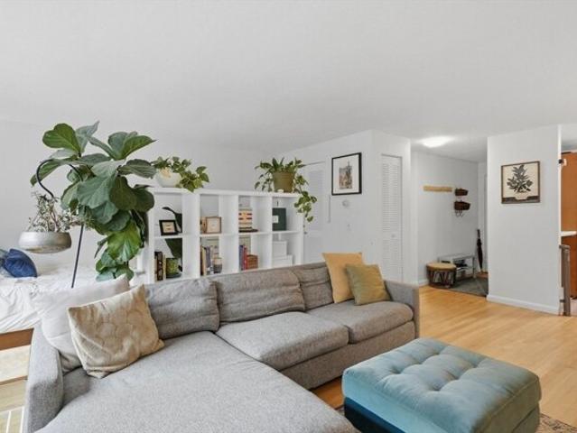 Kent St Apt,brookline, Condo For Sale