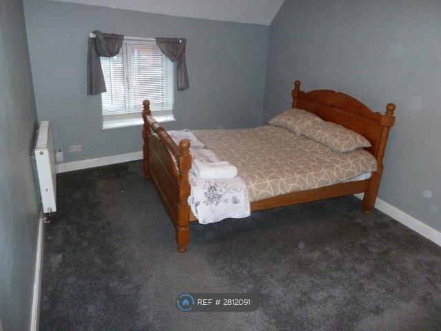 Kent Street, Dudley DY3, 2 bed semi detached house to rent, £875 pcm | PrimeLocation