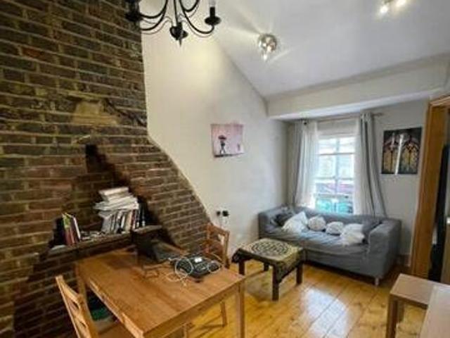 Kentish Town Road, London, 1 Bedroom Flat
