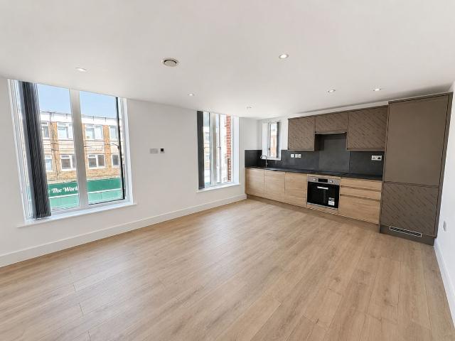 Kentish Town Road, London NW5, 1 bed flat to rent, £2,200 pcm | PrimeLocation
