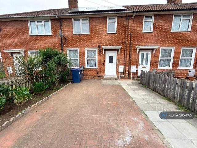 Kenton, Harrow, HA3 2 bed flat to rent £1,995 pcm £460 pw