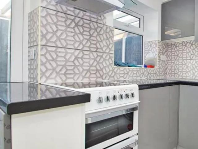 Kenton Lane, London, HA3 7LQ, United Kingdom | Studio apartment for rent #6736881 | Rentberry
