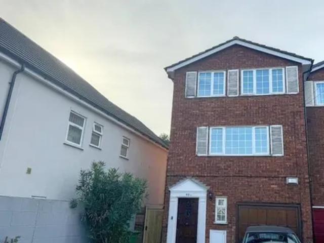 Kenton Road, Greenhill, London, HA1 2LS, United Kingdom | 4 bed townhouse for rent #139071524 | Rentberry