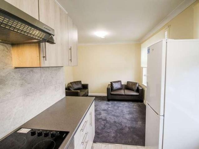 Kenton Road, Harrow, HA3