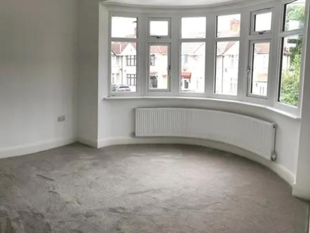 Kenton Road, London, HA3 0UG, United Kingdom | 2 bed house for rent #136035408 | Rentberry