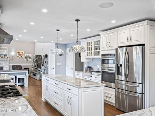 Kentucky Dr, Hazlet, Home For Sale