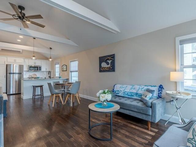 Kentville Ter, Hampton, Home For Sale