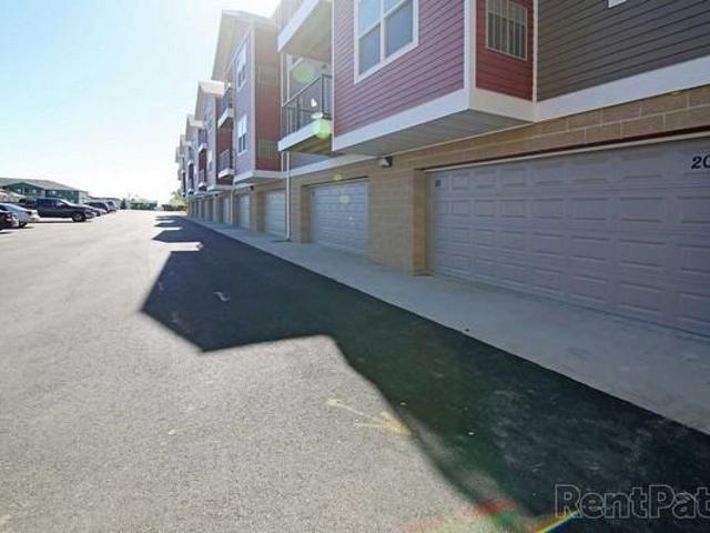 Kenwood on 5th Apartments 2 Bedroom Apartment for Rent at 2821 5th St Nw, Minot, ND 58703
