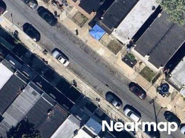 Kenwood Ave