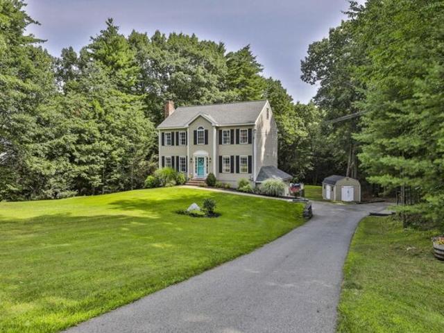 Kenwood Dr, Newton, Home For Sale