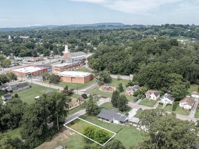 Kenwood St, Chattanooga, TN 37411