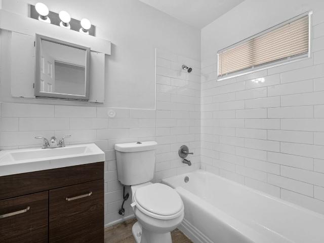 Kenwood Villas 1 Bedroom Apartment for Rent at 3901 5th Ave N, St. Petersburg, FL 33713 United Central