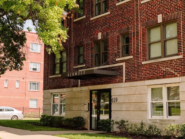 Kenwood 1 Bedroom Apartment for Rent at 615 E Armour Blvd, Kansas City, MO 64109 Central Hyde Park