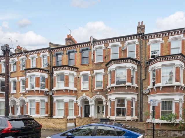 Kenwyn Road, Clapham, London SW4, 2 bed flat to rent, £3,850 pcm | PrimeLocation